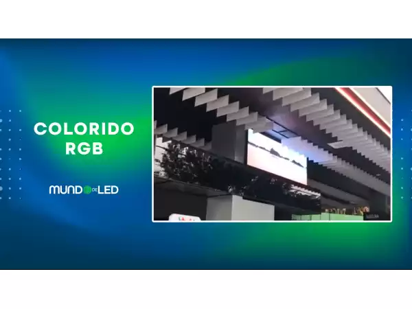 Painéis de LED instalados pelo Brasil